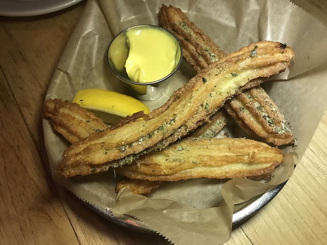 Hollywood: Dinner at Running Goose | The Minty